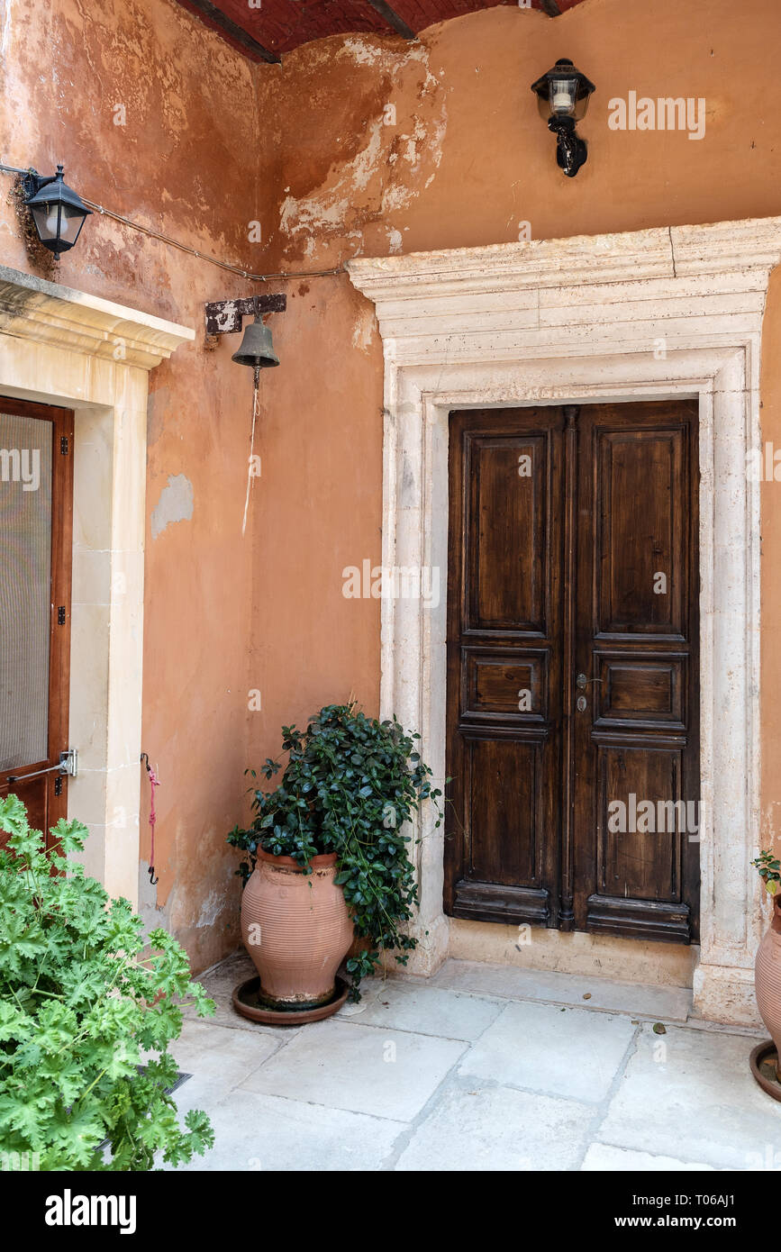Antique greek doors hi-res stock photography and images - Alamy