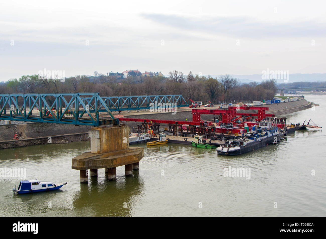 Temporary Bridge Scaffolding High Resolution Stock Photography and ...