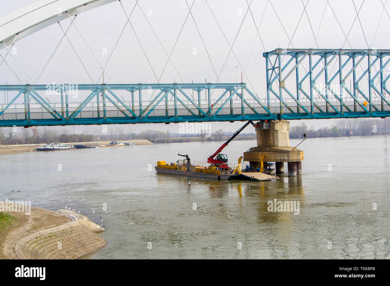 Temporary bridge scaffolding hi-res stock photography and images - Alamy