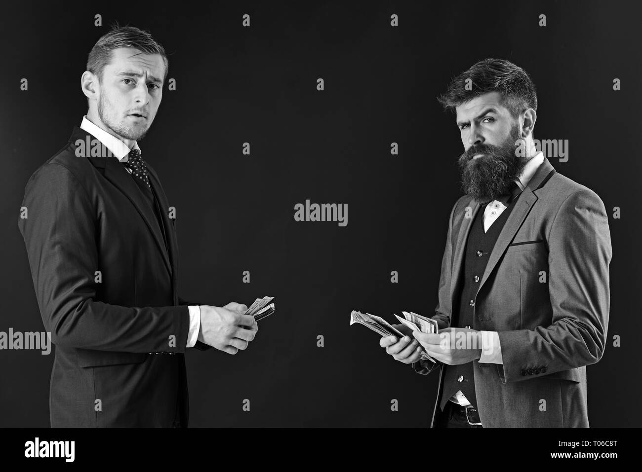 Paying with cash Black and White Stock Photos & Images - Alamy