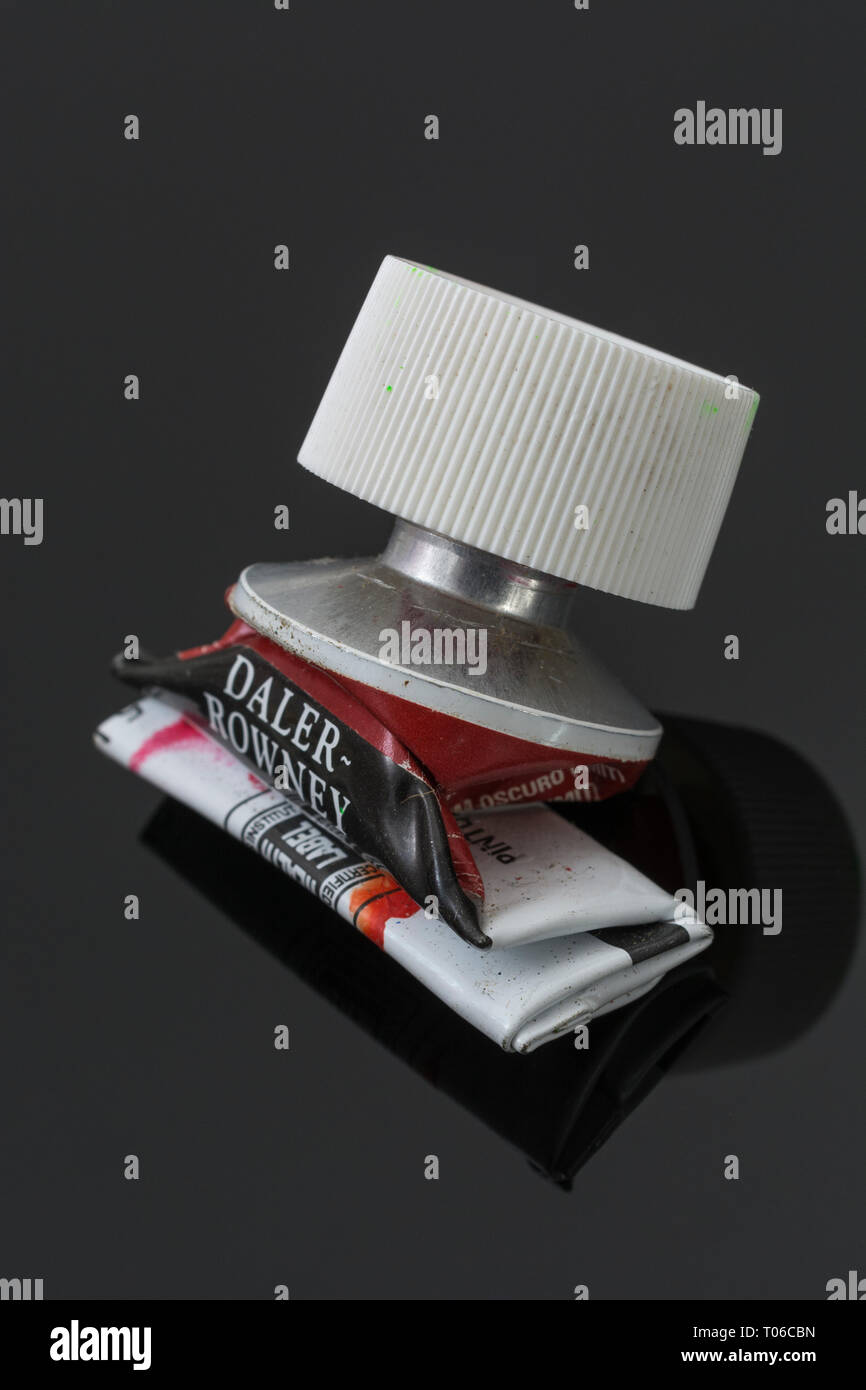 Squashed paint hi-res stock photography and images - Alamy
