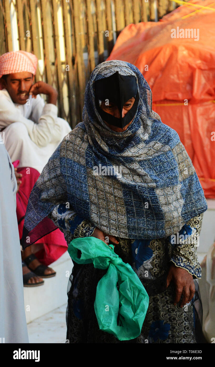 Burqa hi-res stock photography and images - Alamy