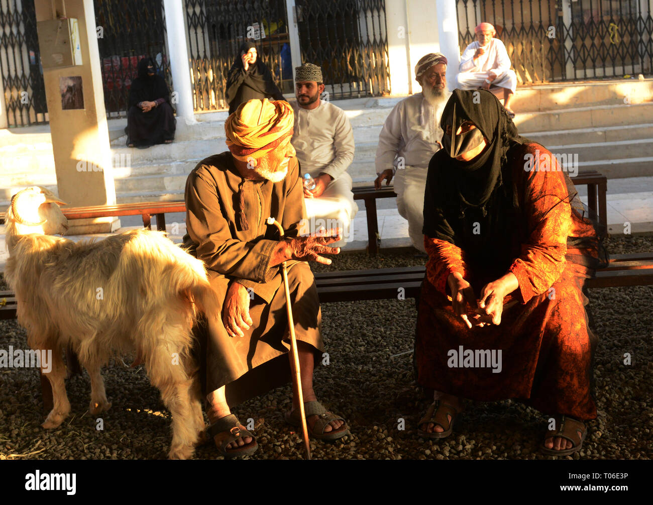 Burqa hi-res stock photography and images - Alamy