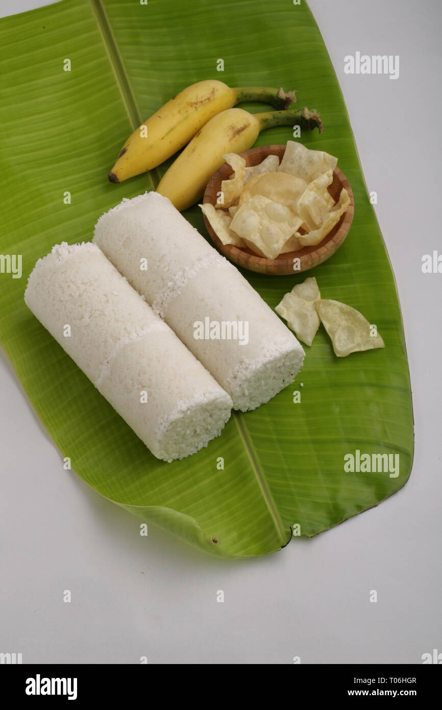 Kerala white rice puttu Stock Photo - Alamy