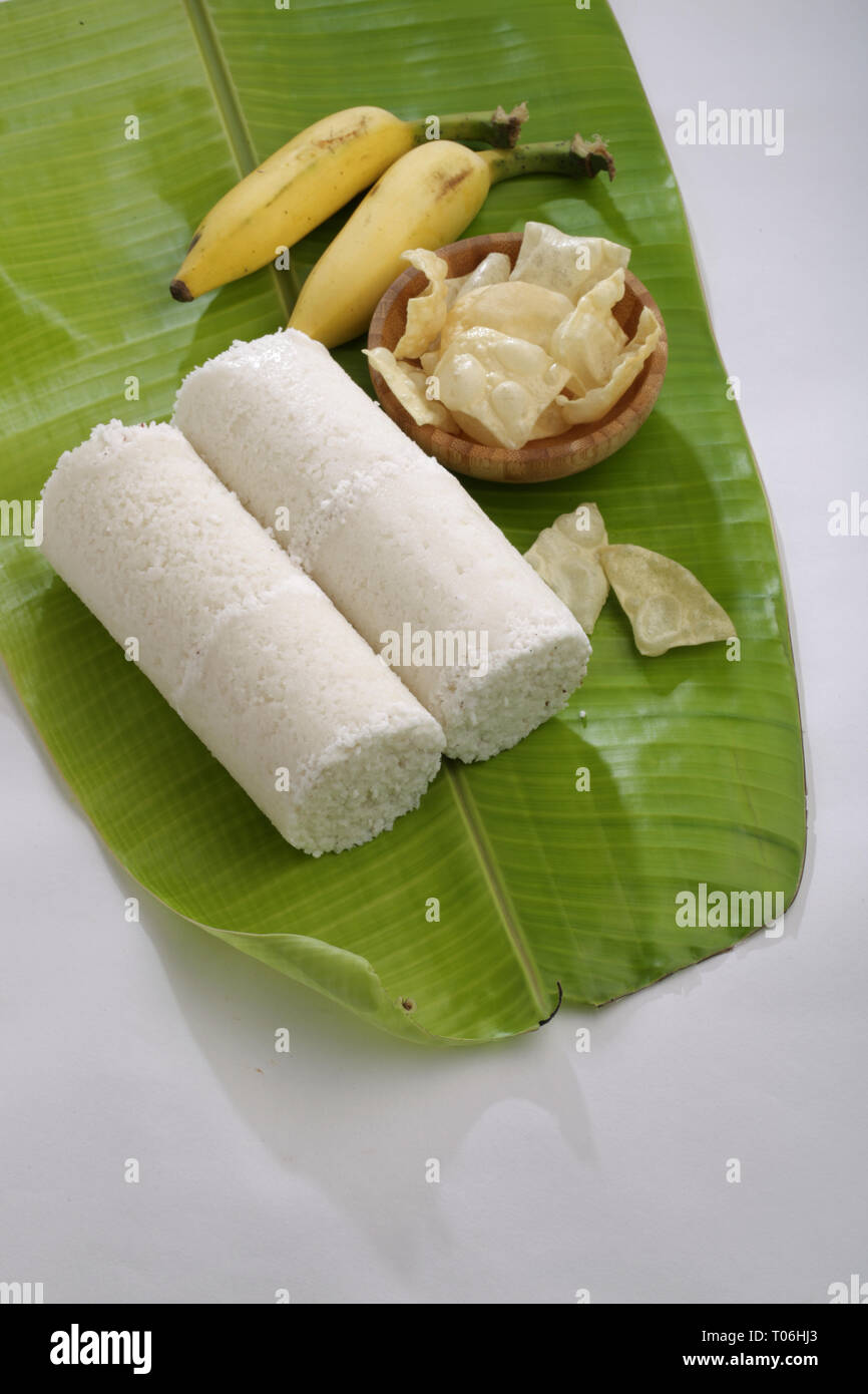 Kerala white rice puttu Stock Photo - Alamy