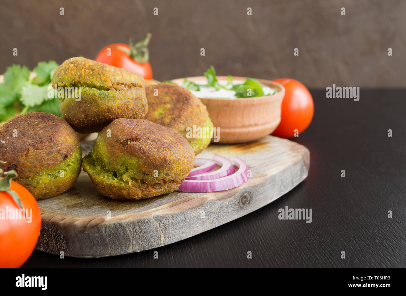Falafel, a traditional Israeli dish of chickpea Stock Photo - Alamy