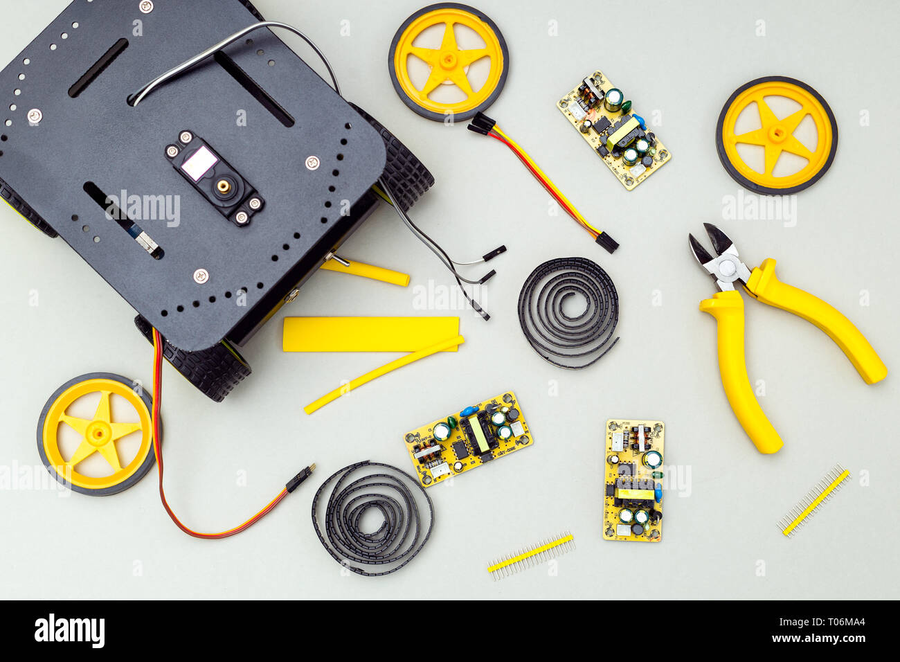 Robot on wheels hi-res stock photography and images - Alamy