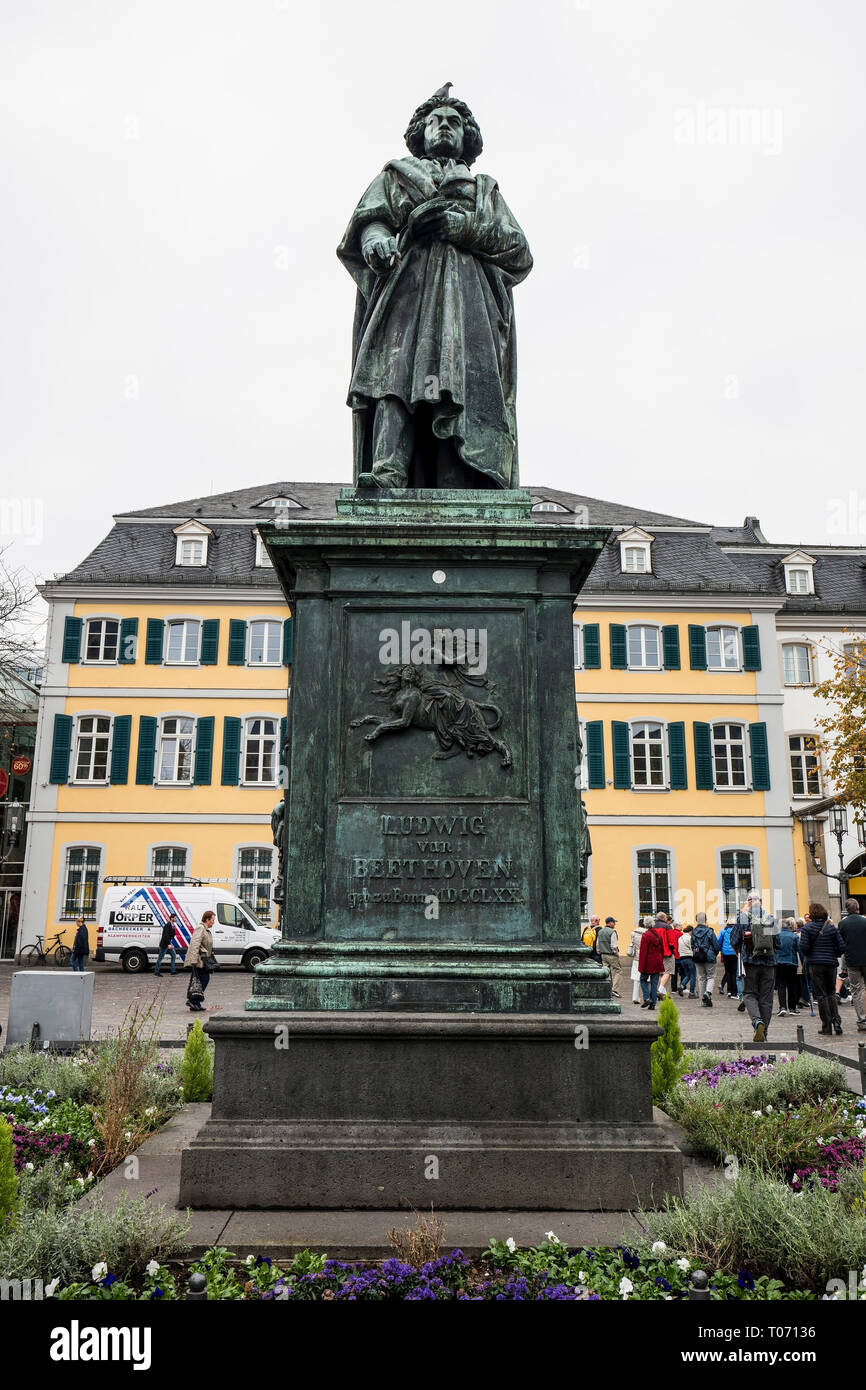 Beethoven Statue, Bonn, Germany Stock Photo - Alamy