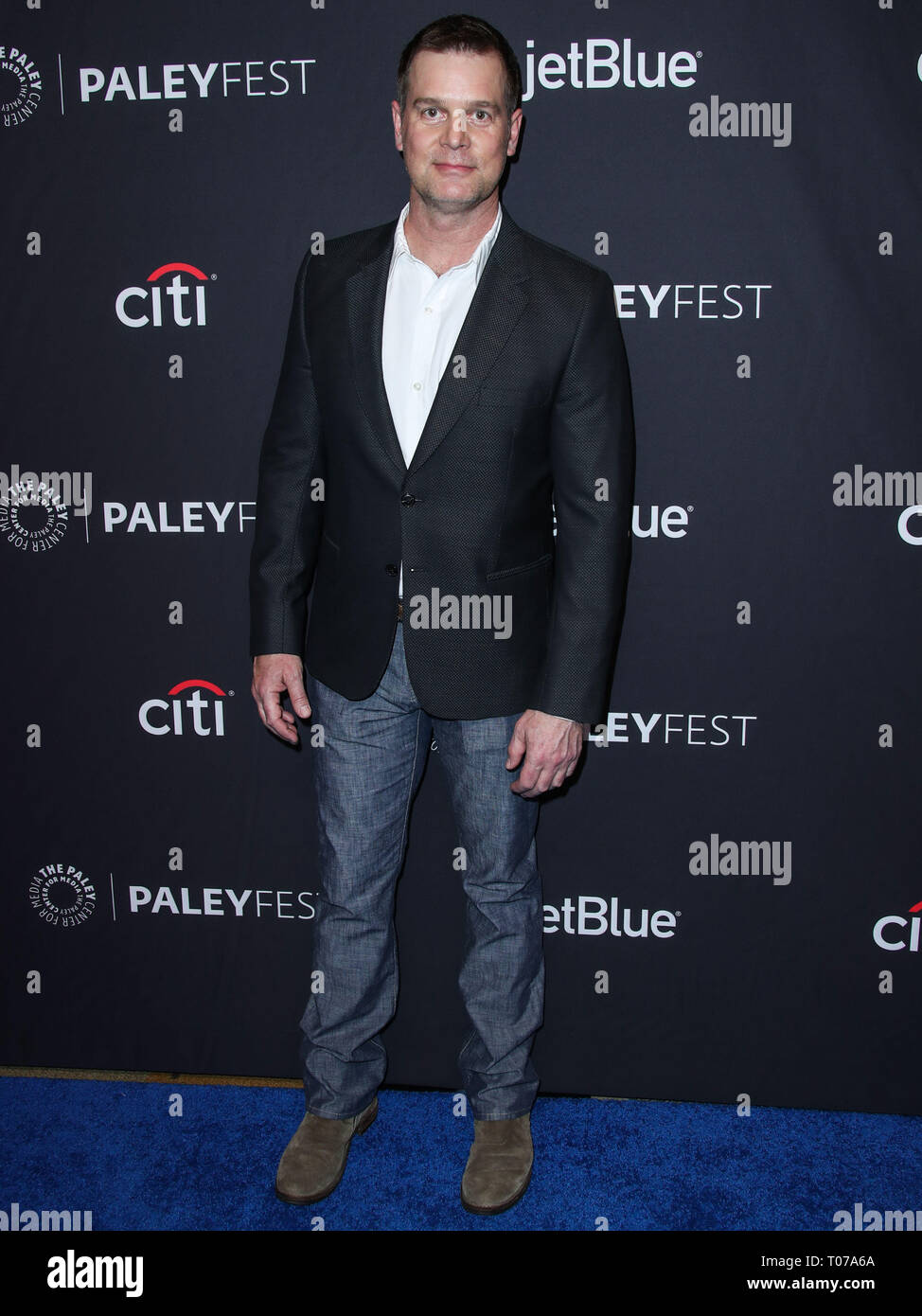 Peter krause 911 hi-res stock photography and images - Alamy
