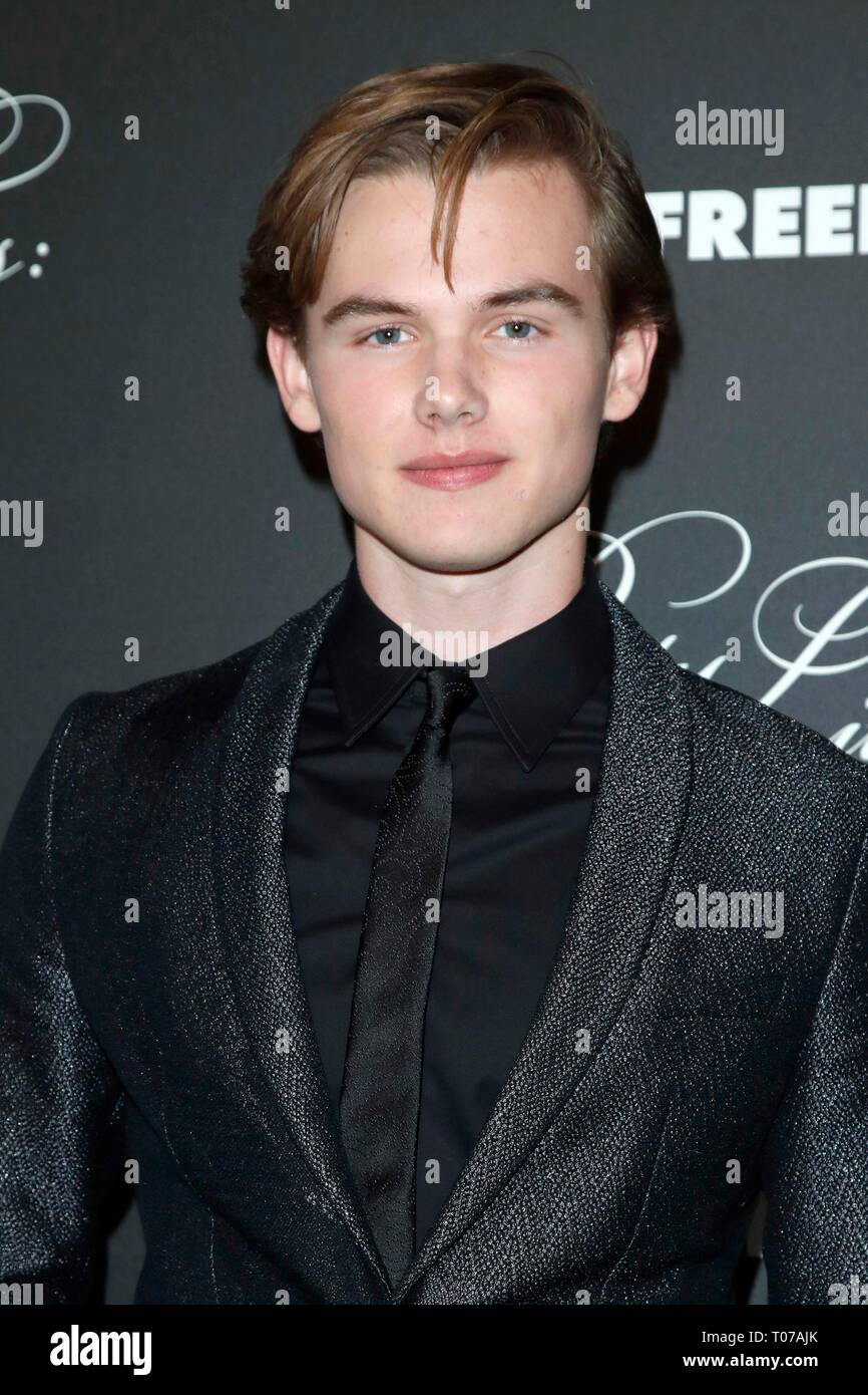 Los Angeles, CA, USA. 15th Mar, 2019. Garrett Wareing at arrivals for ...