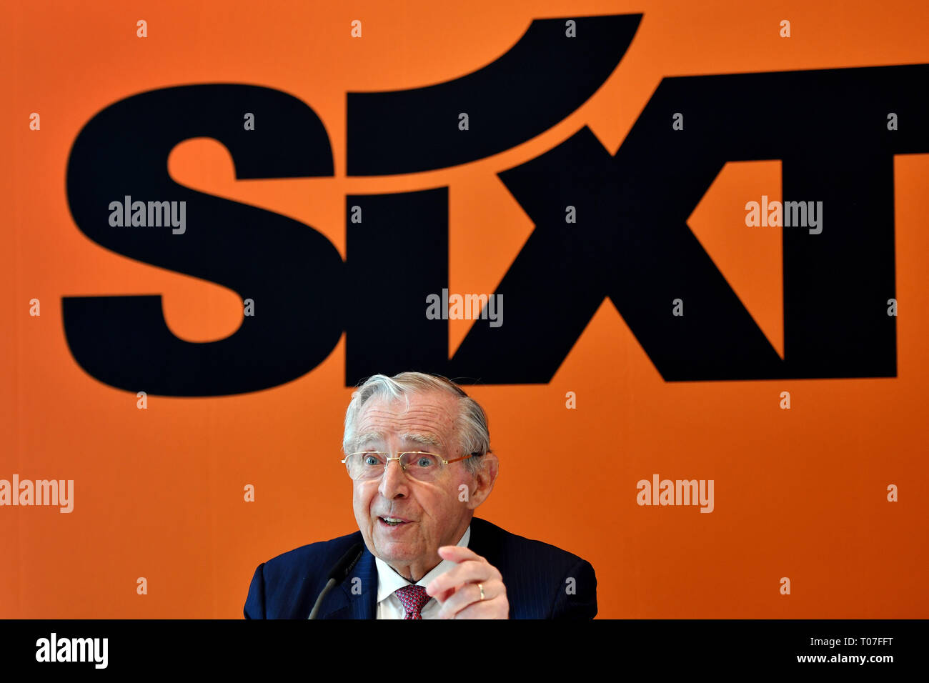 Datenbankrest hi-res stock photography and images - Alamy