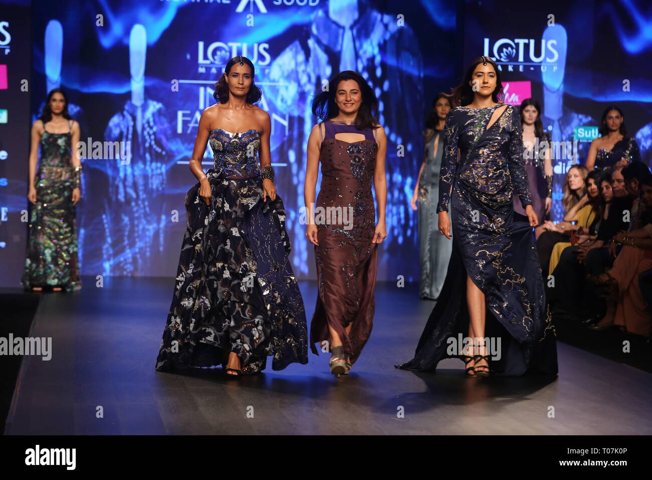 Ramp Walk India High Resolution Stock Photography and Images - Alamy