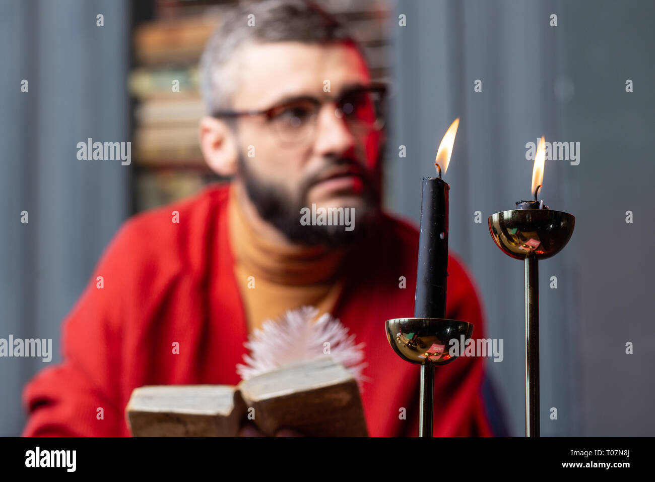 Ancient diviner hi-res stock photography and images - Alamy