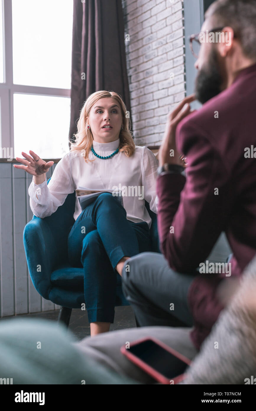 Client attention hi-res stock photography and images - Alamy