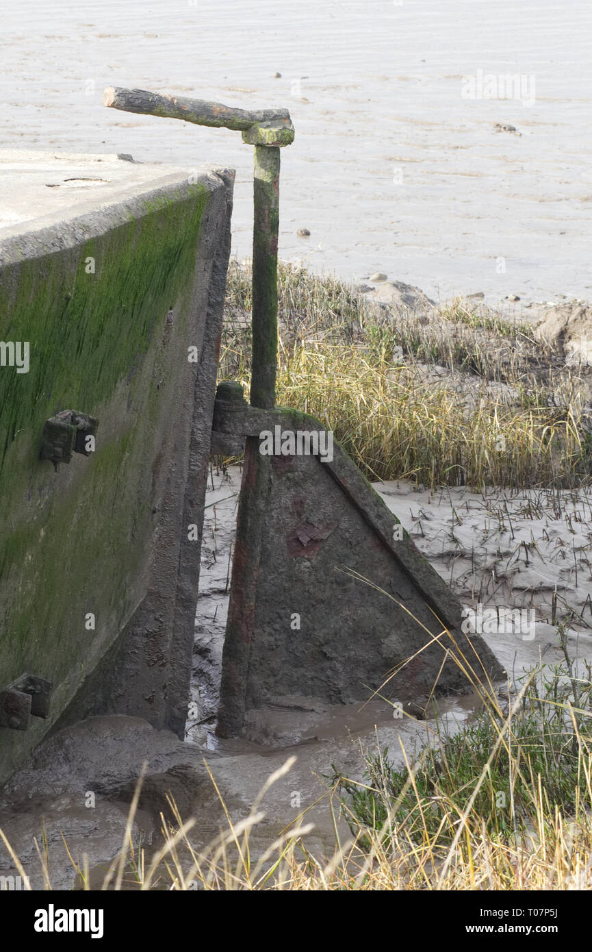 Ships Graveyard at Purton Hulks Stock Photo - Alamy