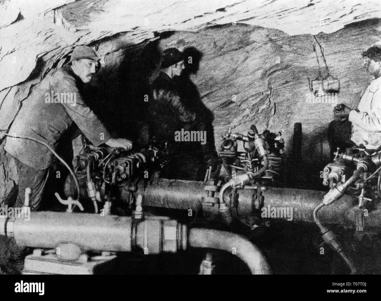 Simplon tunnel Black and White Stock Photos & Images - Alamy
