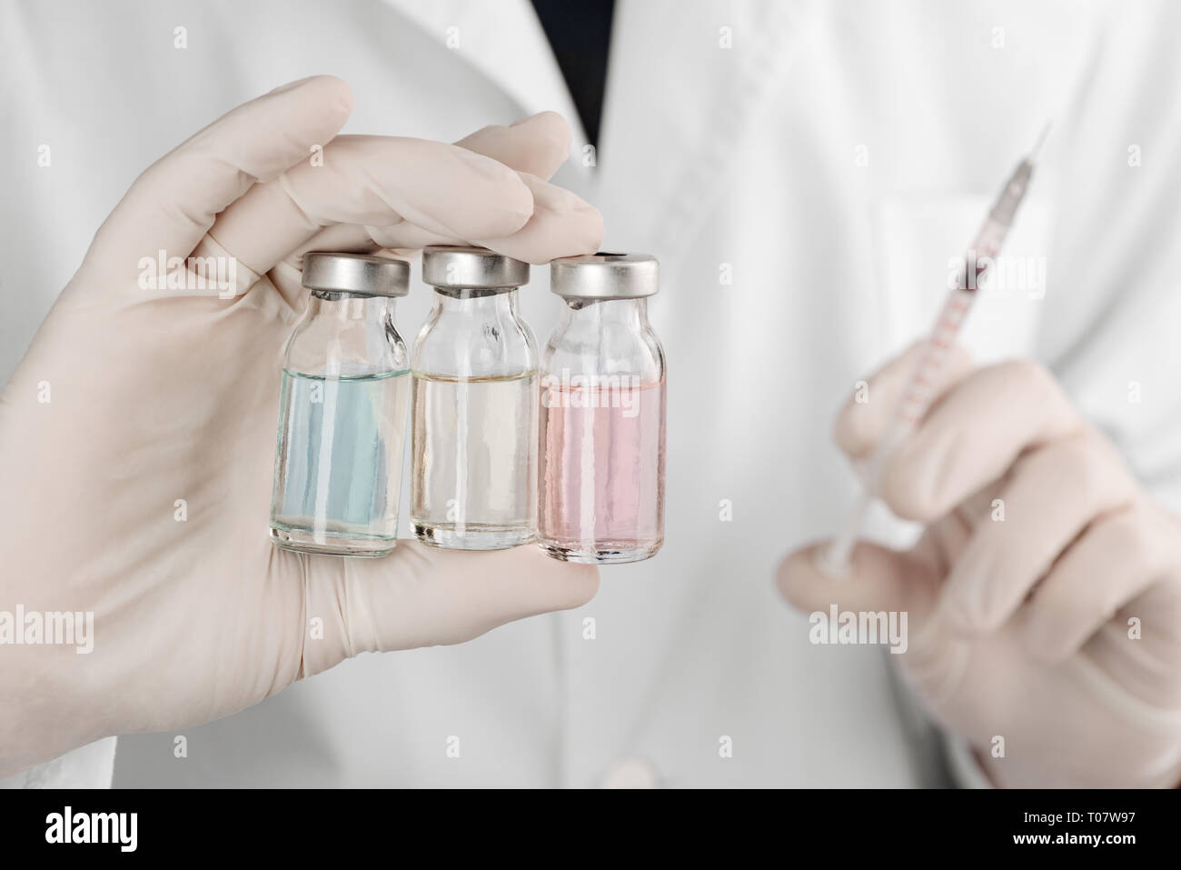 Three vials hi-res stock photography and images - Alamy