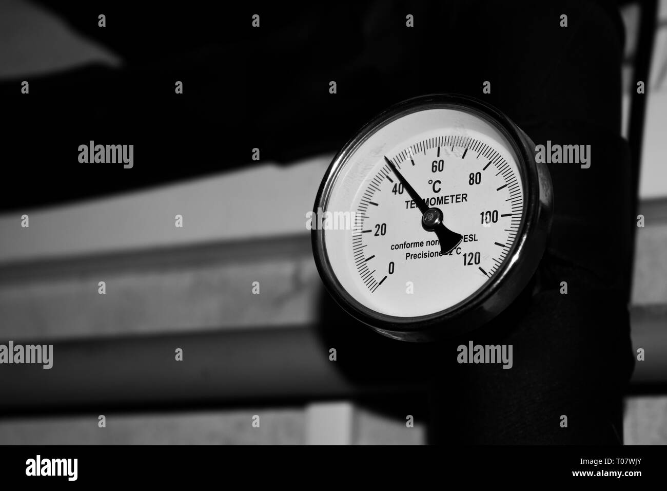 Heat thermometer hot temperature dial gauge Black and White Stock ...