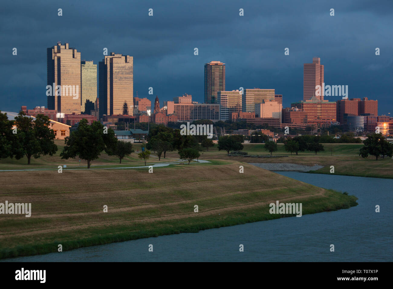 Fort Worth Skyline High Resolution Stock Photography and Images - Alamy