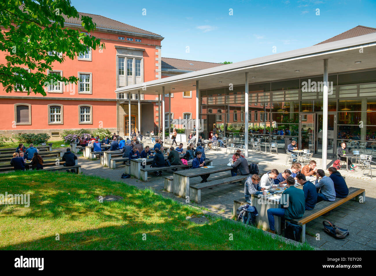 Mensa university hi-res stock photography and images - Alamy