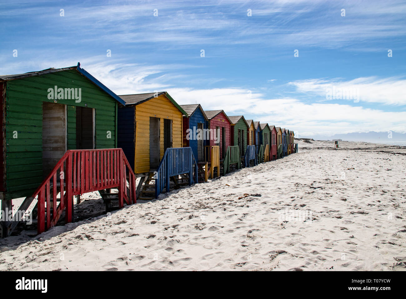 Sand colored house hi-res stock photography and images - Alamy