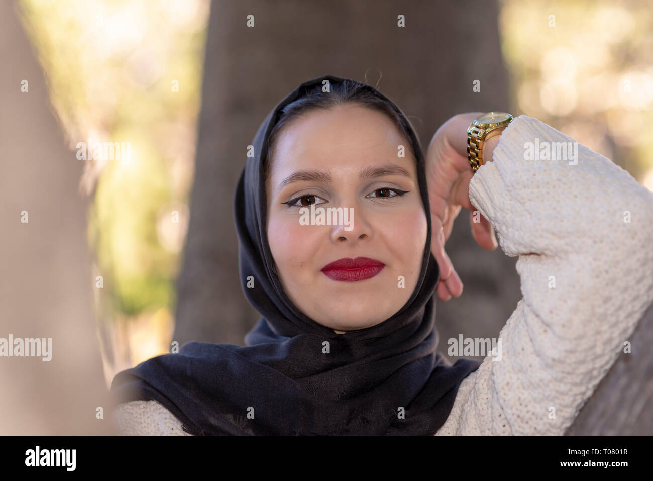 portraits to very pretty model posing in park, muslim women are very ...