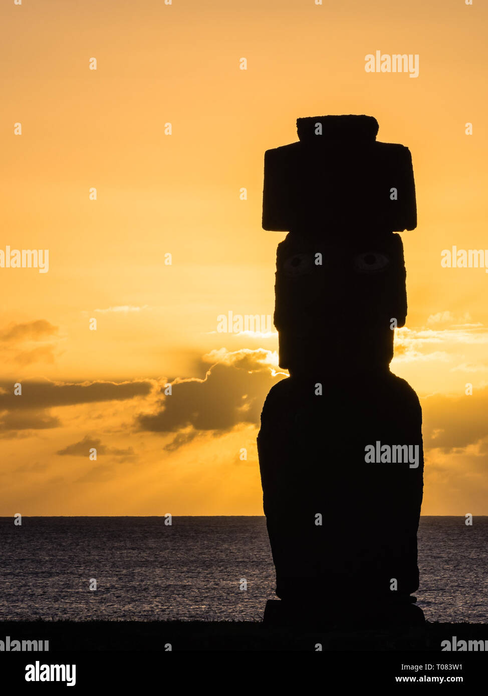 Moia island chile hi-res stock photography and images - Alamy