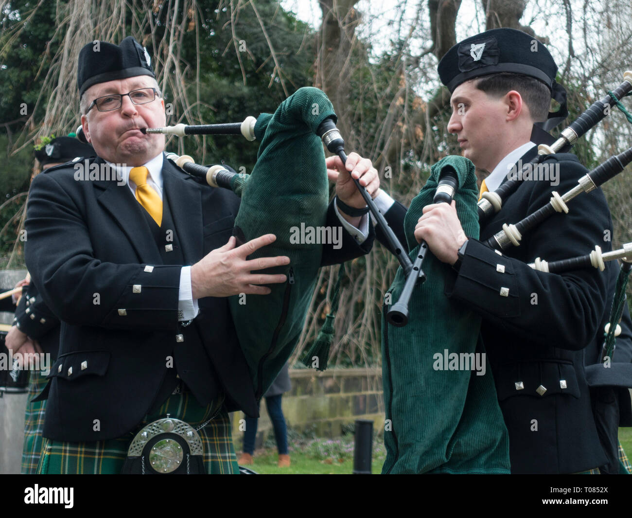 Irish pipes hi-res stock photography and images - Alamy