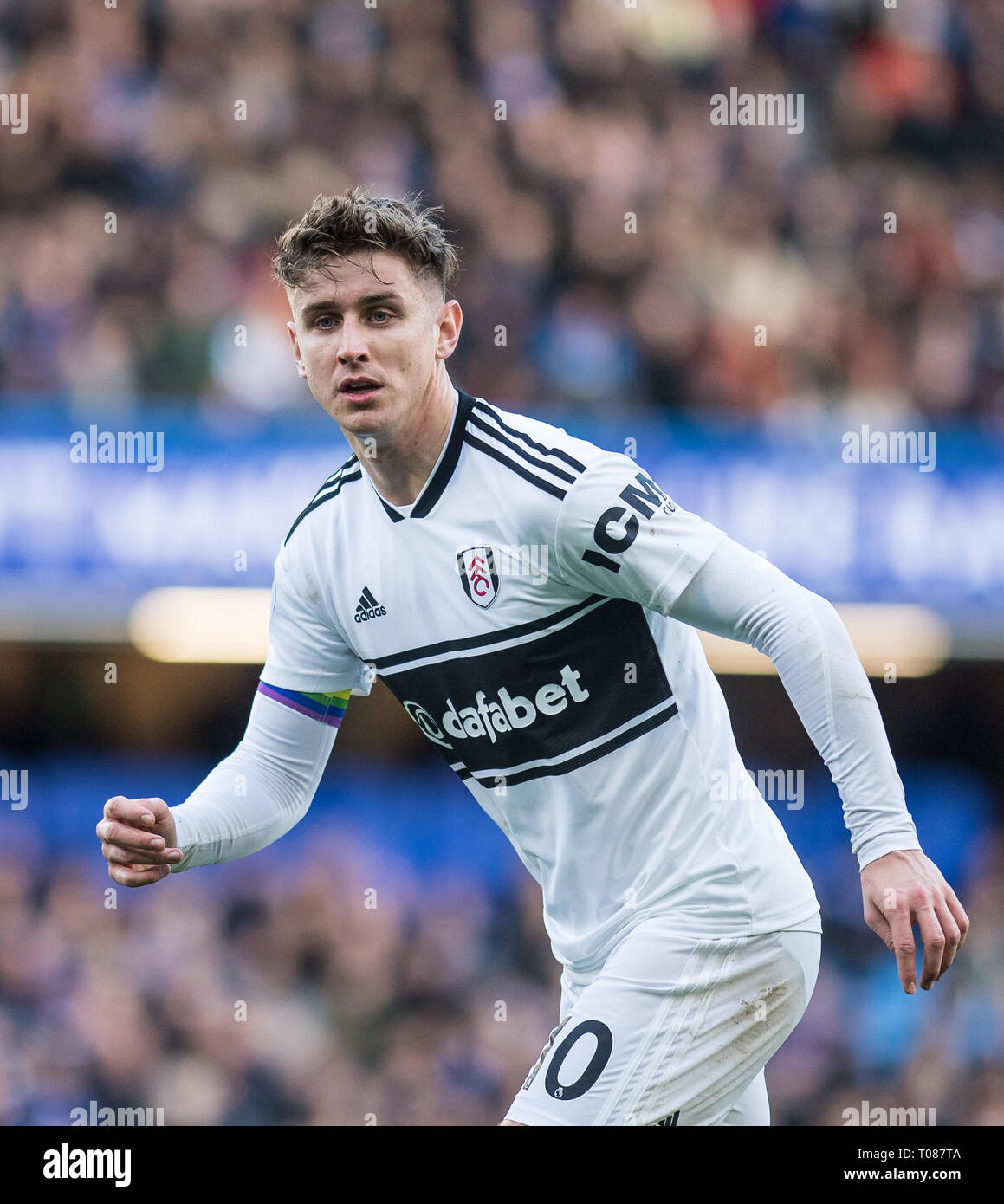 LONDON, ENGLAND - DECEMBER 02: Tom Cairney of Fulham FC looks on during ...