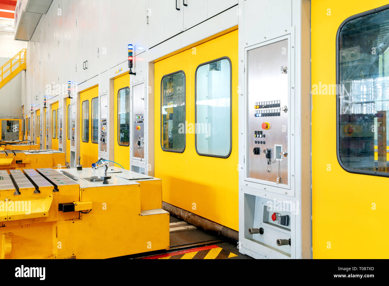 Equipment close-up of modern car production line Stock Photo - Alamy