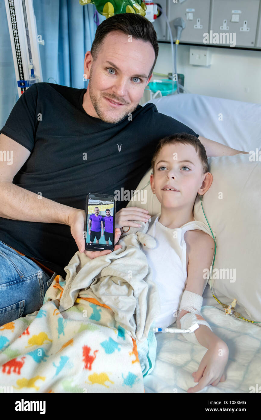 With his father stuart pankhurst hi-res stock photography and images ...