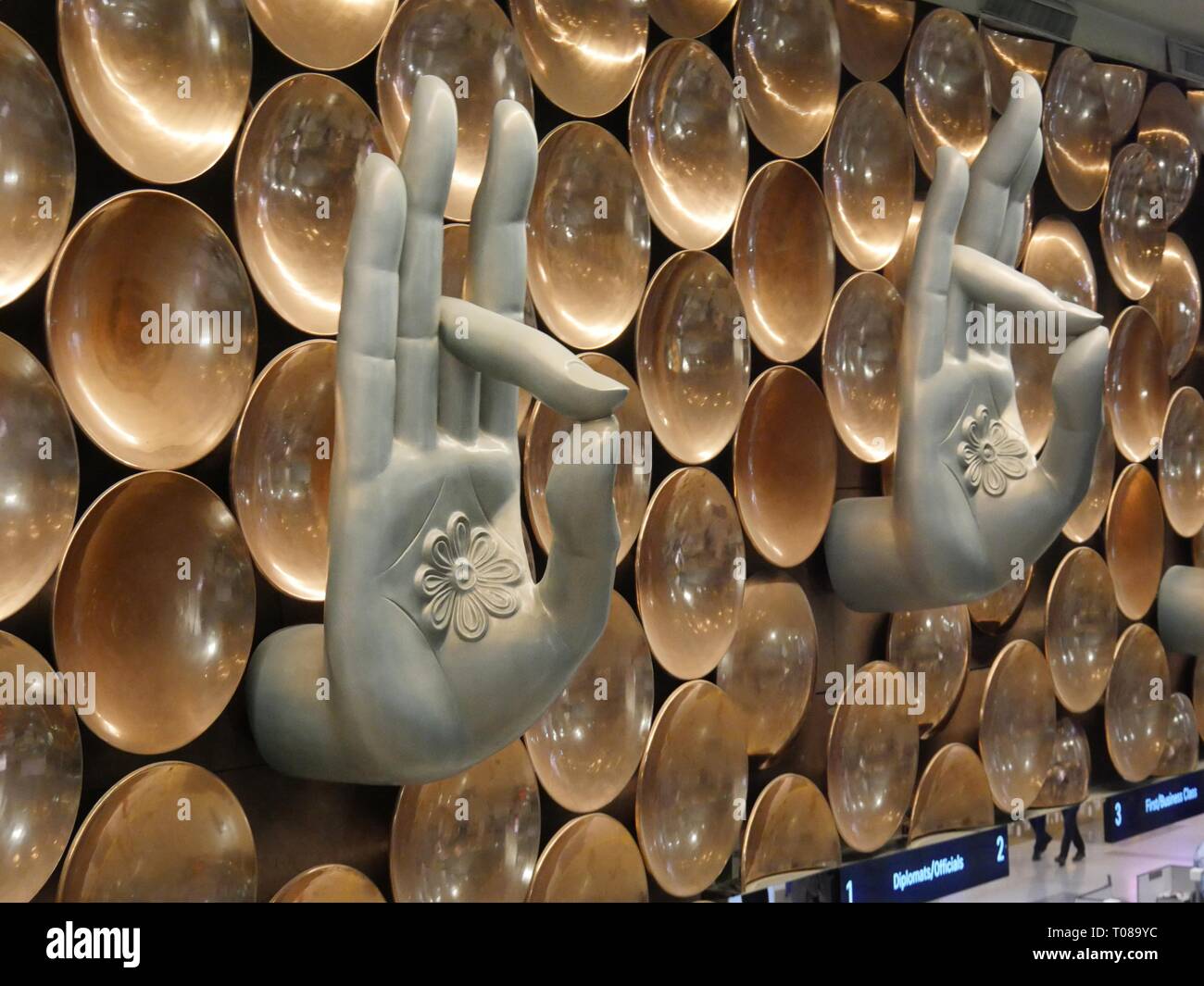 NEW DELHI, INDIA—MARCH 2018: Close up of hand designs at the arrival ...