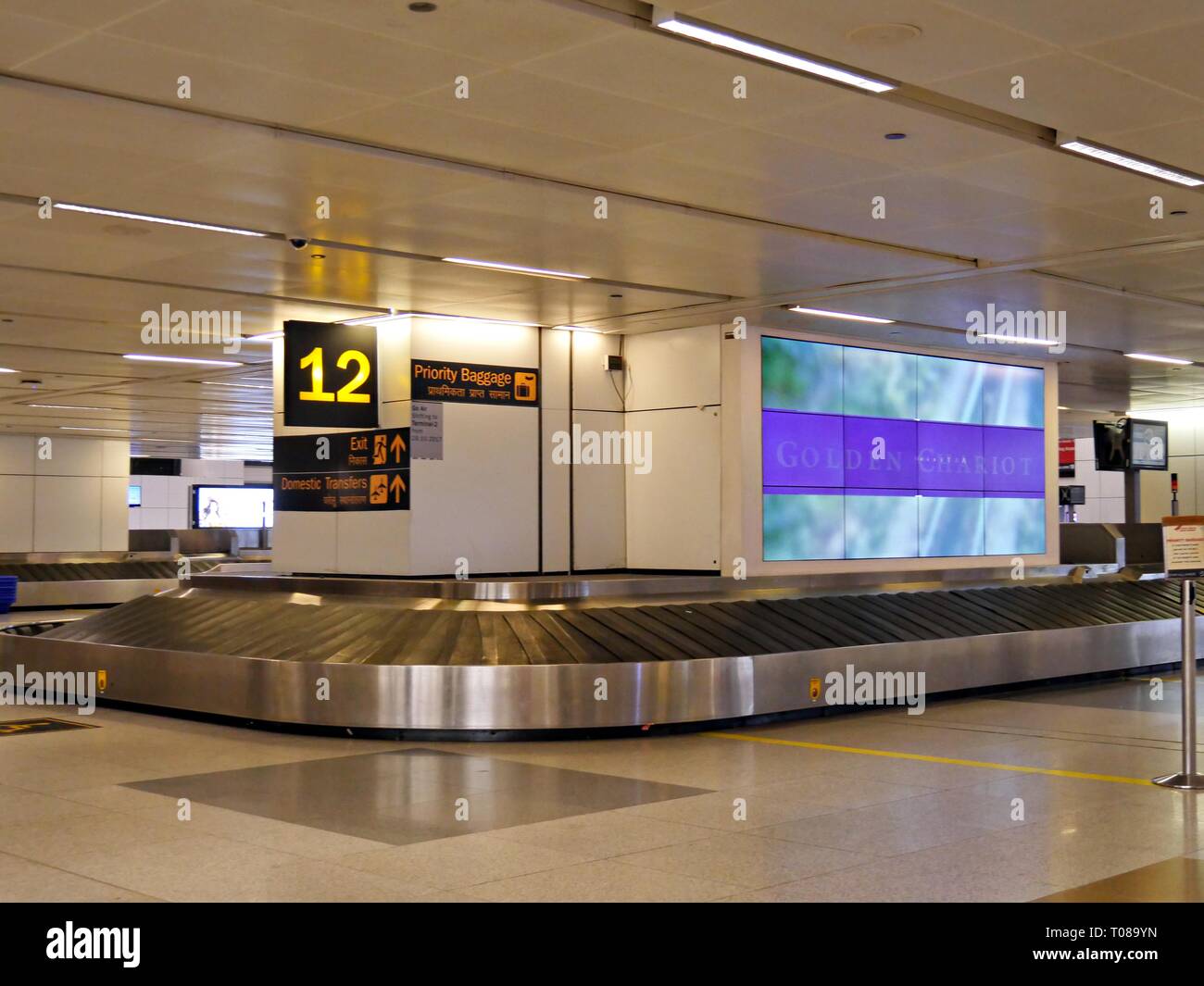 NEW DELHI, INDIA—MARCH 2018: Baggage conveyor belt before the luggage ...