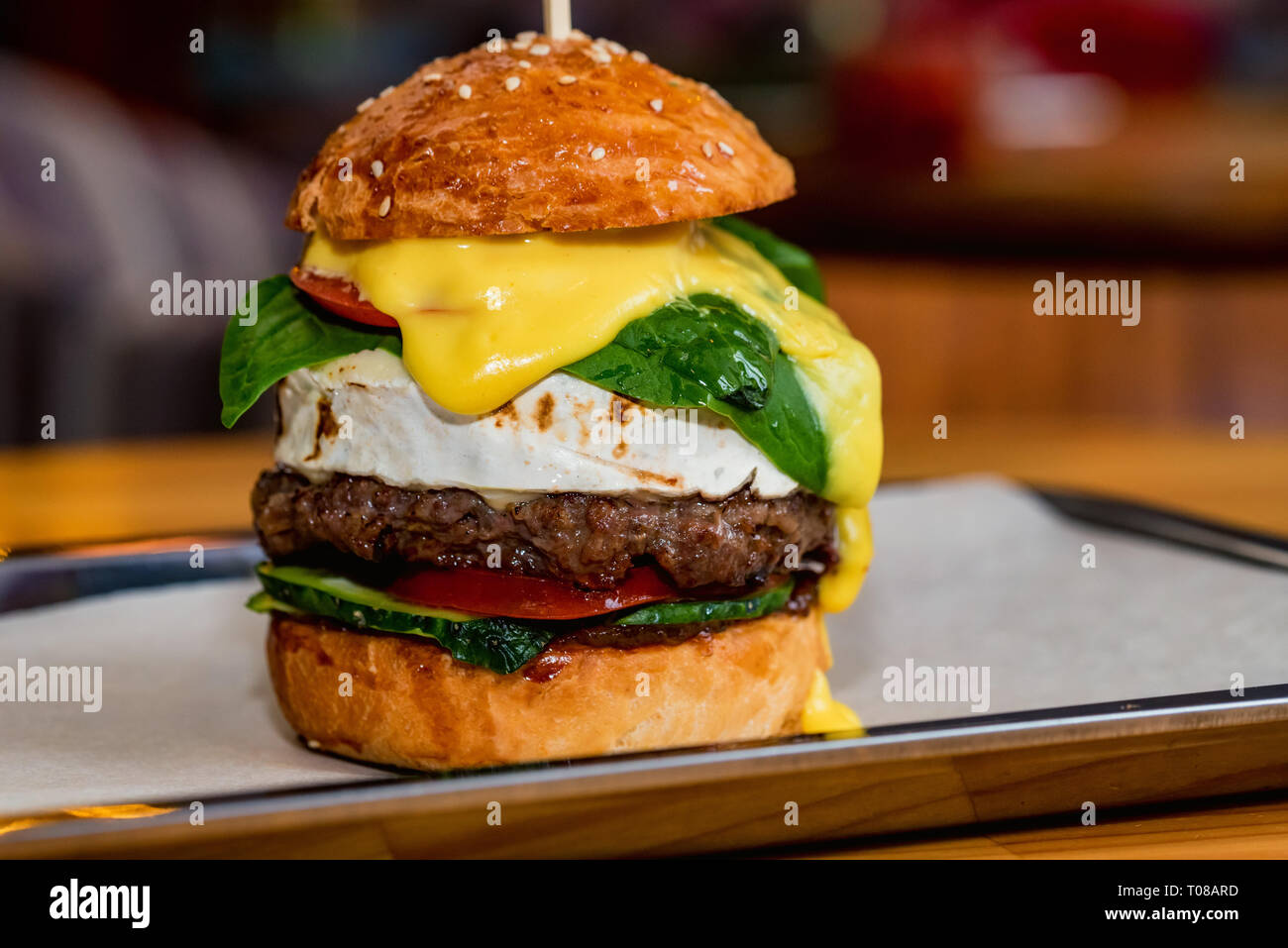 Tall hamburger hi-res stock photography and images - Alamy