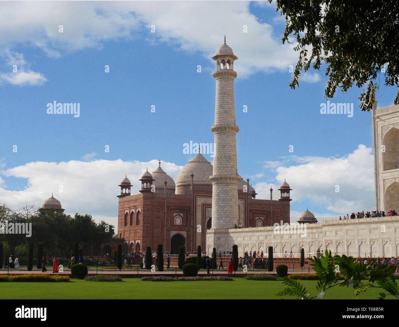 AGRA, UTTAR PRADESH, INDIA--MARCH 2018: A towering minaret of the Taj ...