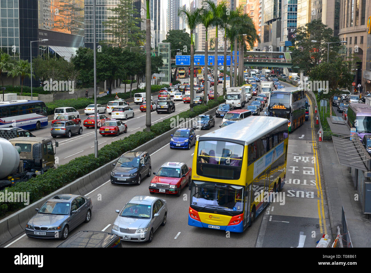 Hong Kong - transportation- traffic in rush hours Stock Photo - Alamy