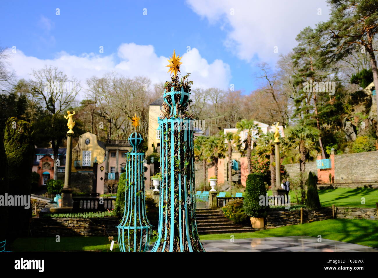 Italian village style architecture hi-res stock photography and images ...