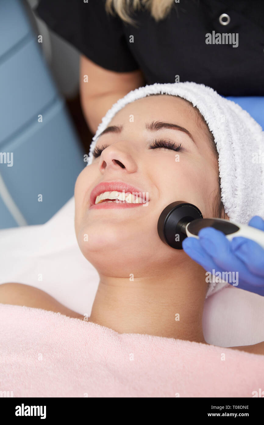 Radio Frequency Facial Treatment Stock Photo - Alamy