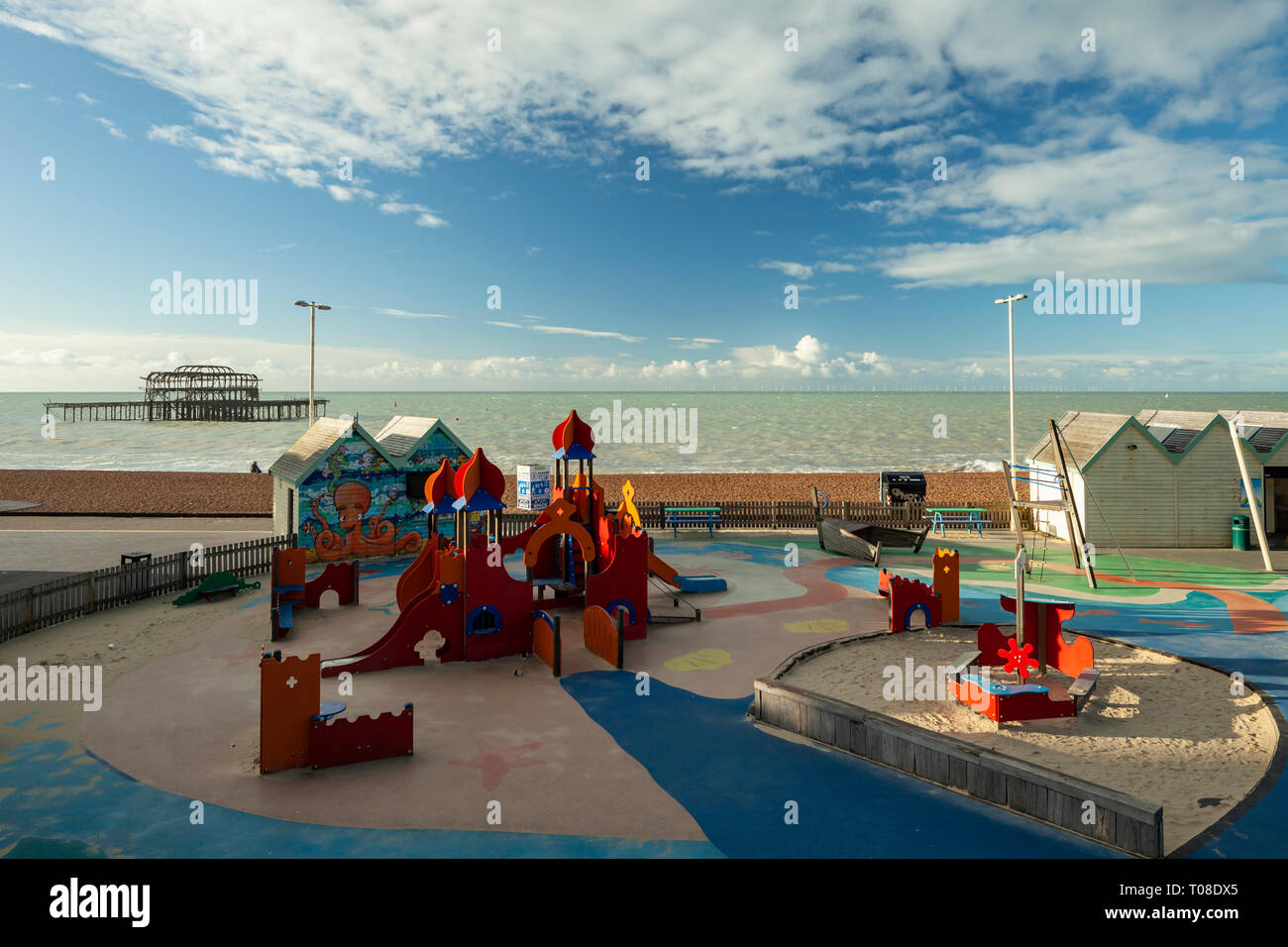 Brighton seafront playground hi-res stock photography and images - Alamy