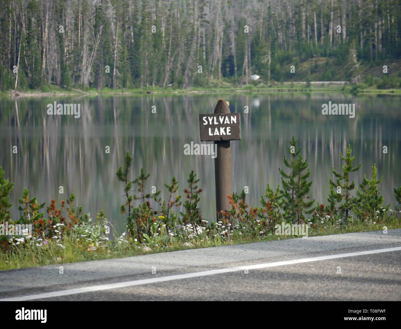 Sign at the Sylvan Lake by the roadside, east entrance of Yellowstone ...