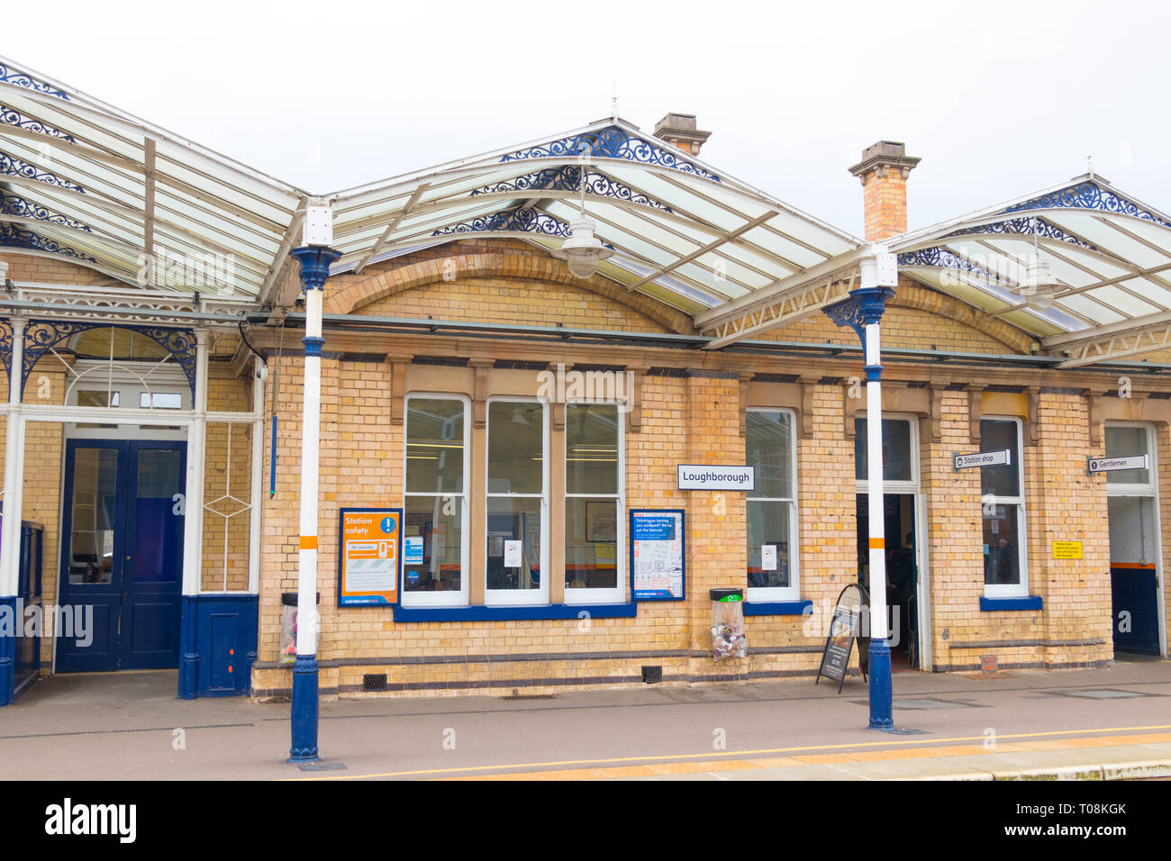 Loughborough rail station hi-res stock photography and images - Alamy