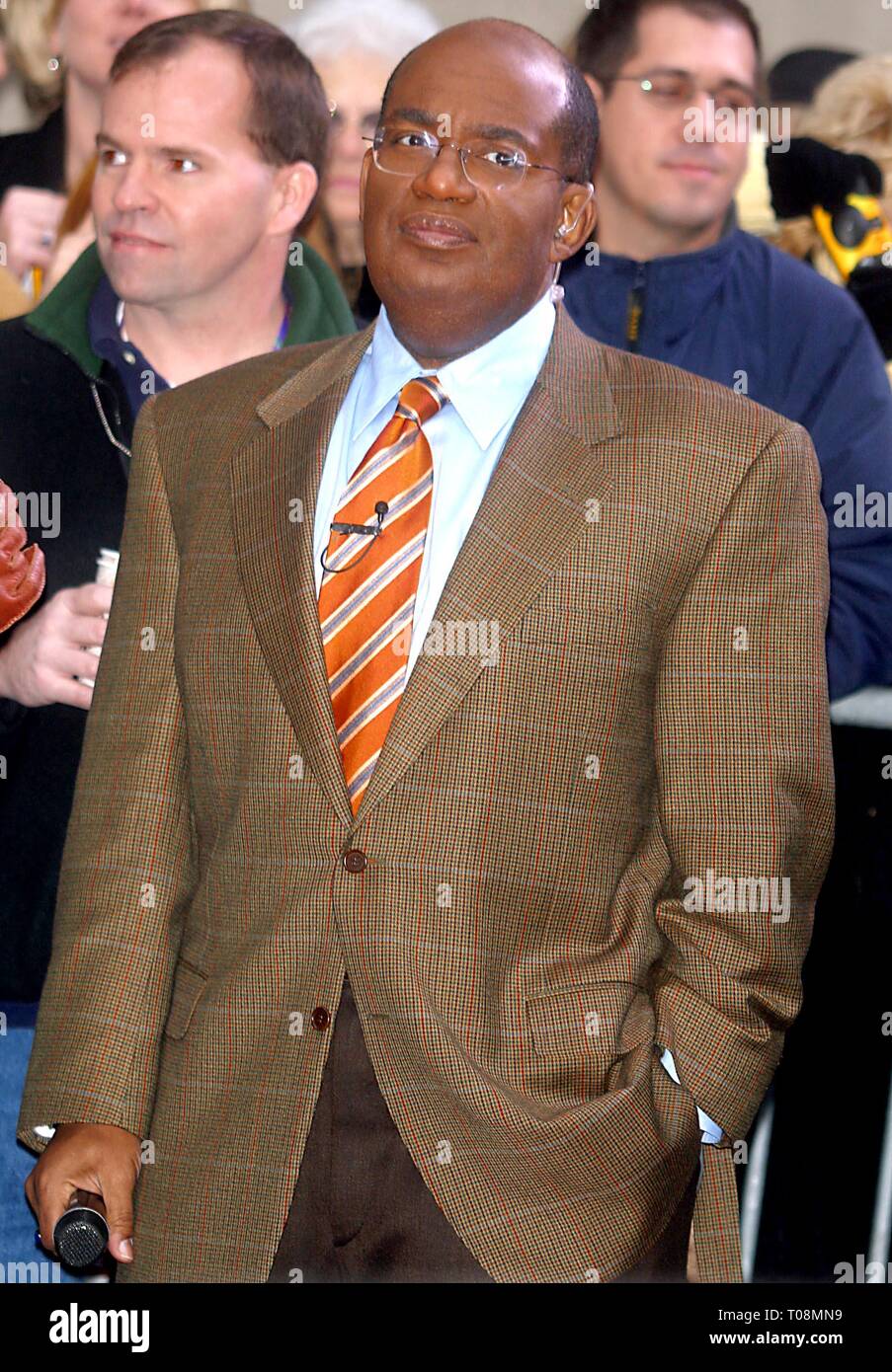 AL ROKER ON NBC "TODAY SHOW" AT ROCKEFELLER CENTER IN NEW YORK CITY ...