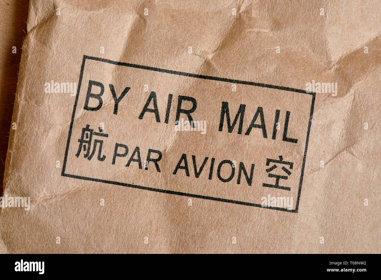 Airmail envelope stamp hi-res stock photography and images - Alamy