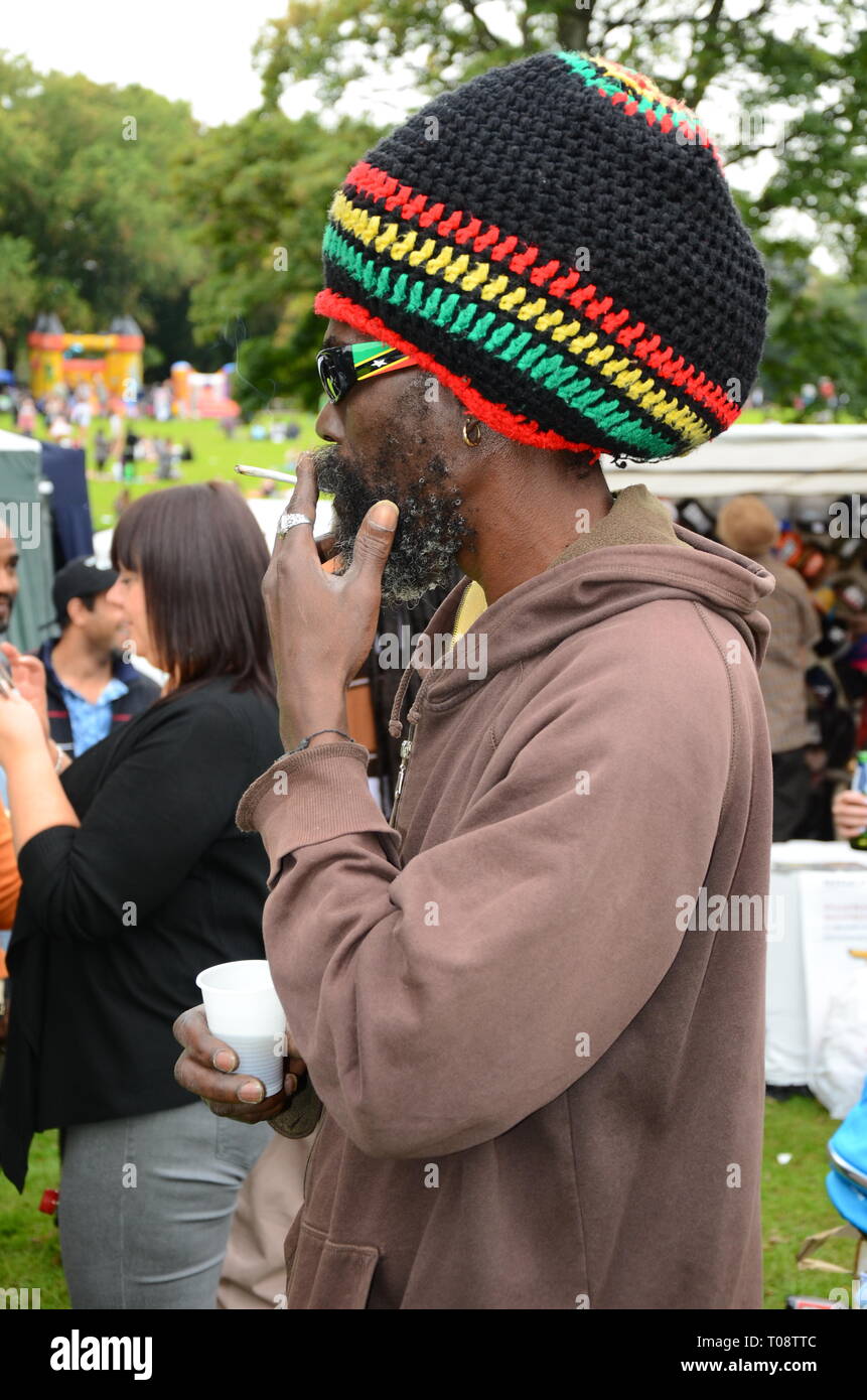 Rasta rastafarian family people hi-res stock photography and images - Alamy