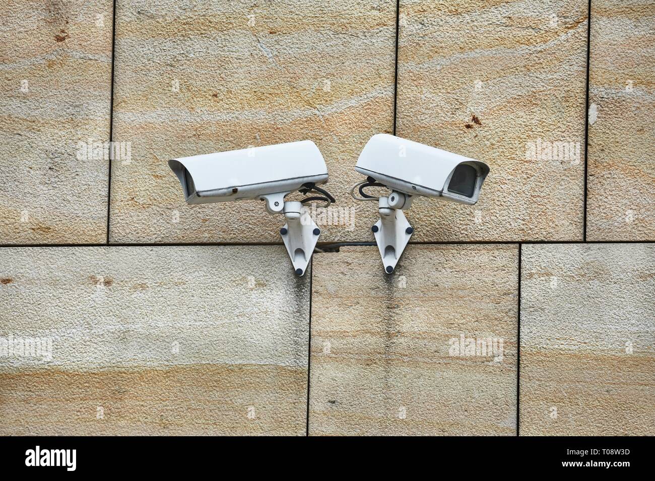 Building protected by cctv hi-res stock photography and images - Alamy