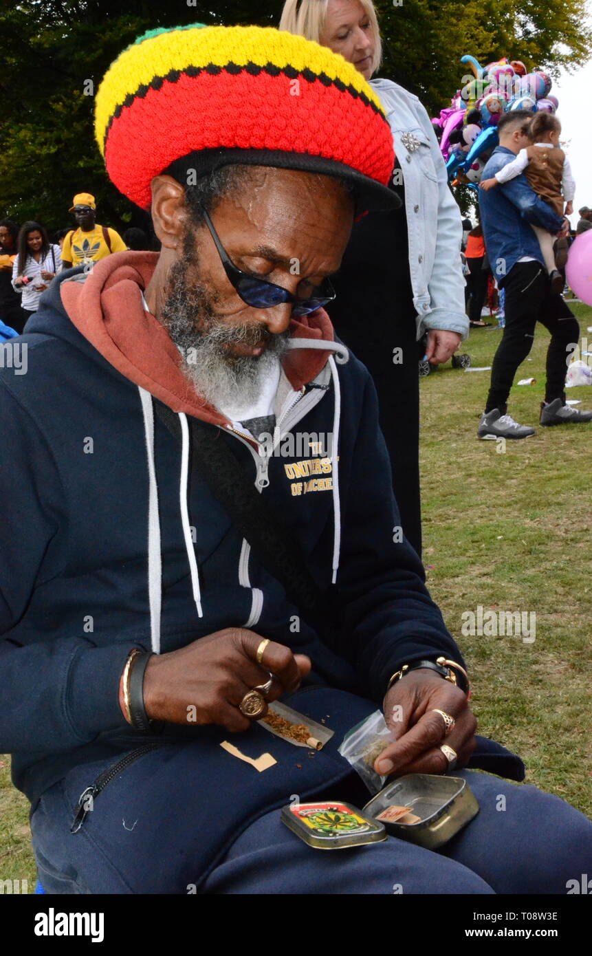 Rasta rastafarian family people hi-res stock photography and images - Alamy