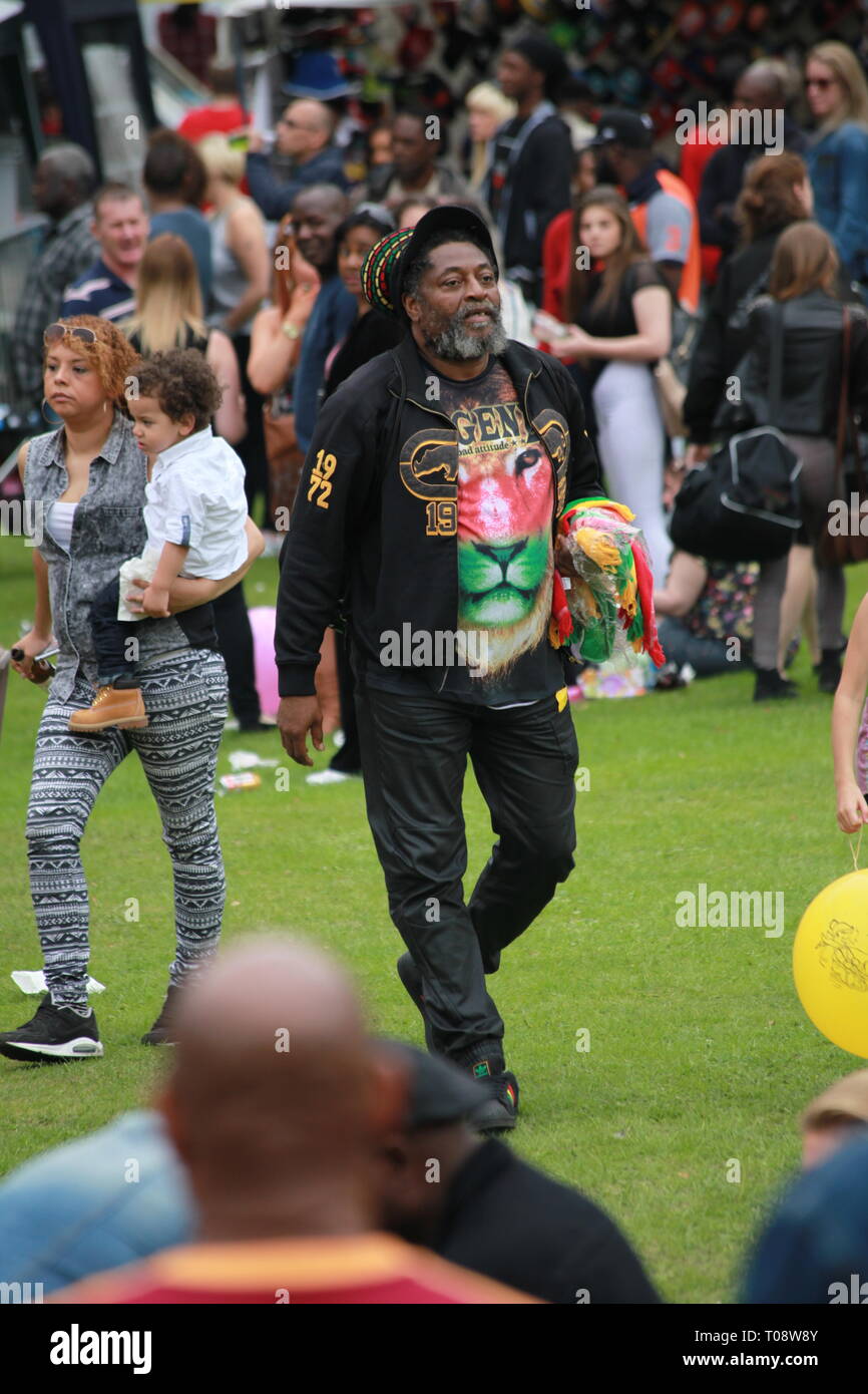 Rasta rastafarian family people hi-res stock photography and images - Alamy