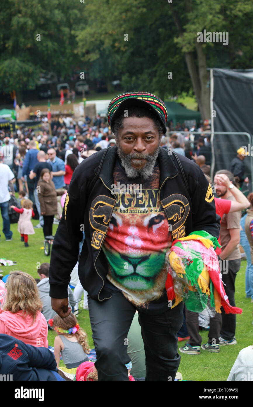 Rasta rastafarian family people hi-res stock photography and images - Alamy