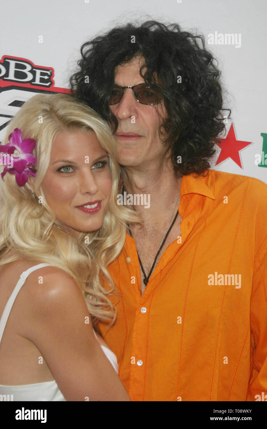 HOWARD STERN BETH OSTROSKY BETH OSTROSKY HOST FHM EVENT TO CELEBRATE ...
