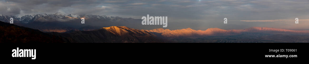 Copyright Stephen Lioy - Photography and Travel Media Stock Photo - Alamy